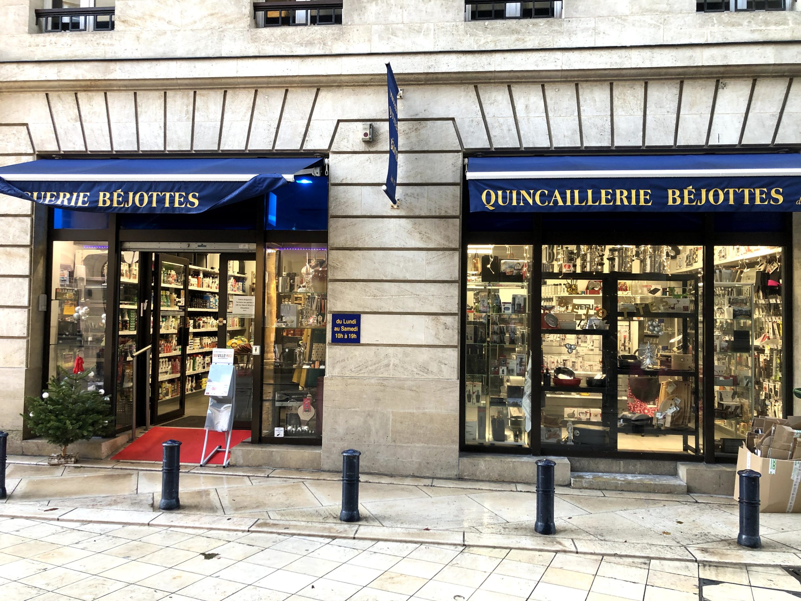 Les petites boutiques anciennes de Bordeaux - Hôtel Bordeaux HBEO